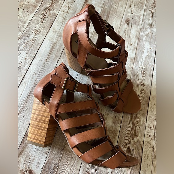 JustFab | Shoes | Justfab Women Heels | Poshmark